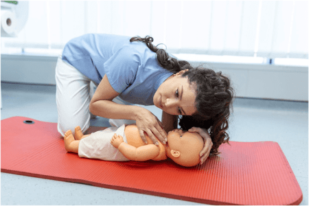 Infant CPR Ratio with 2 Rescuers: A Parent/Caregiver's Guide